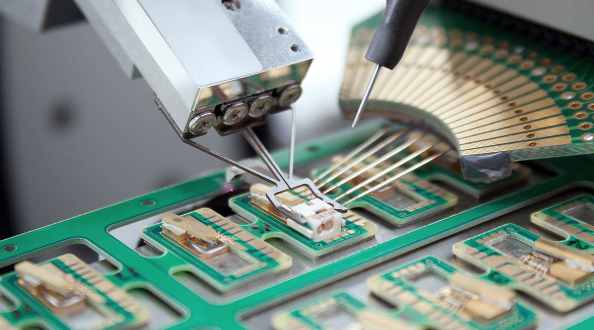 Photonic Device Assembly – ficonTEC Service